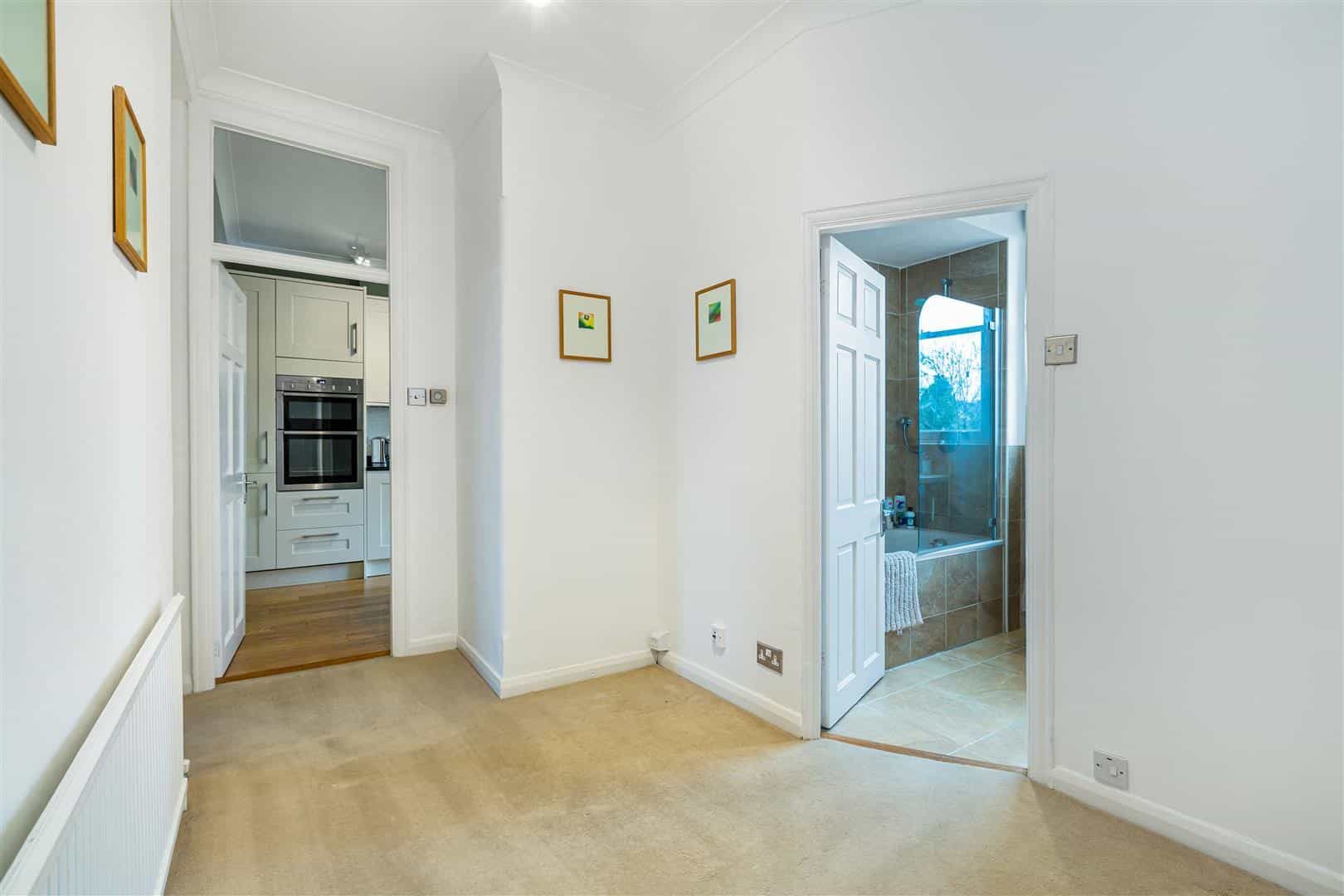 2 bed flat to rent in Elm Bank Mansions, Barnes, SW13 | James Anderson