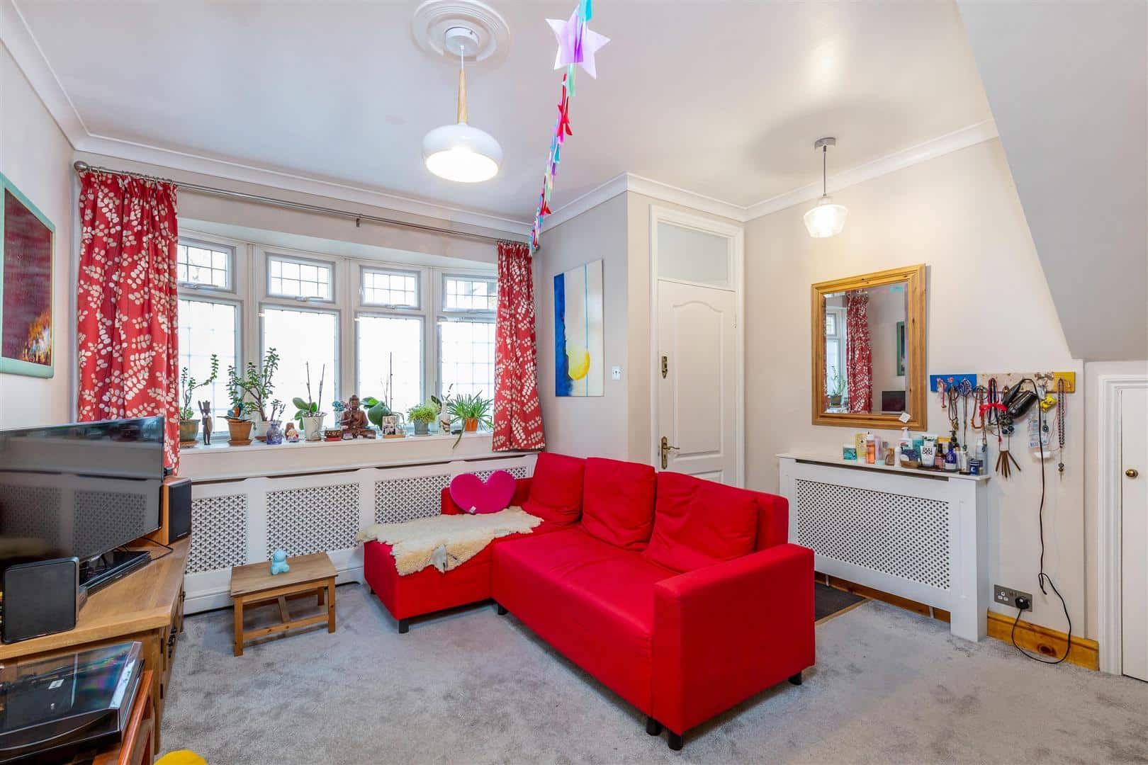 2 bed flat to rent in Roehampton Vale, SW15 | James Anderson