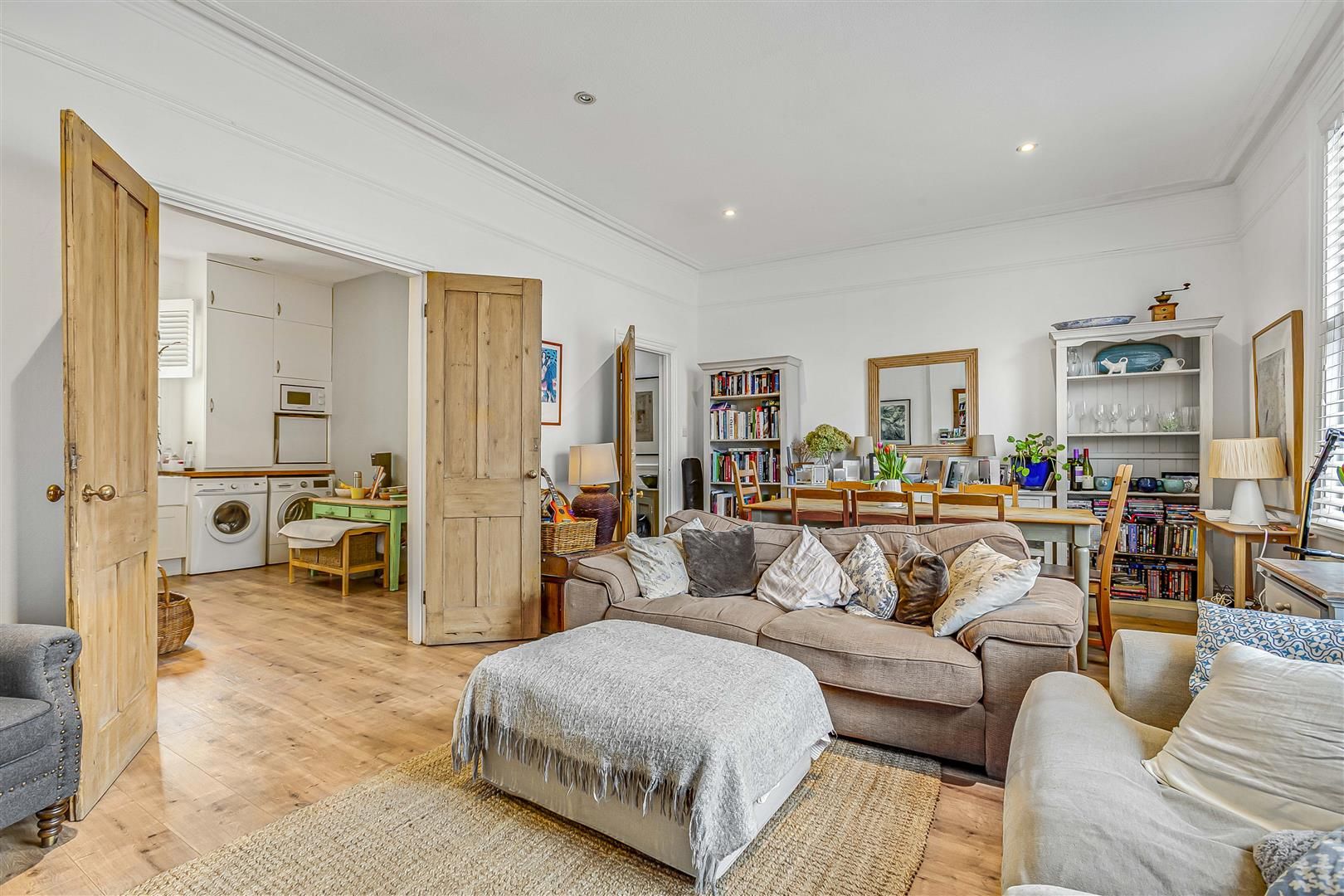 3 bed flat for sale in Upper Richmond Road West, East Sheen, SW14 ...