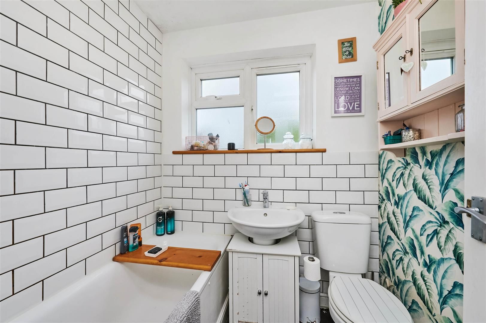 2 bed flat for sale in Stanley Road, East Sheen, SW14 | James Anderson