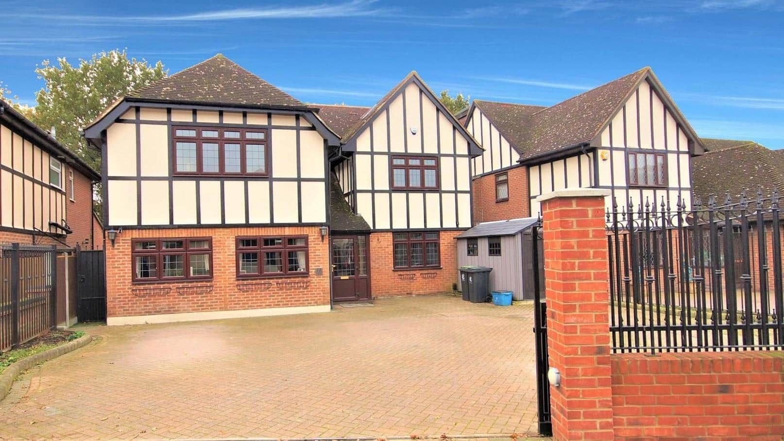 6 bed detached house for sale in The Lindens, Loughton | Elliott James ...