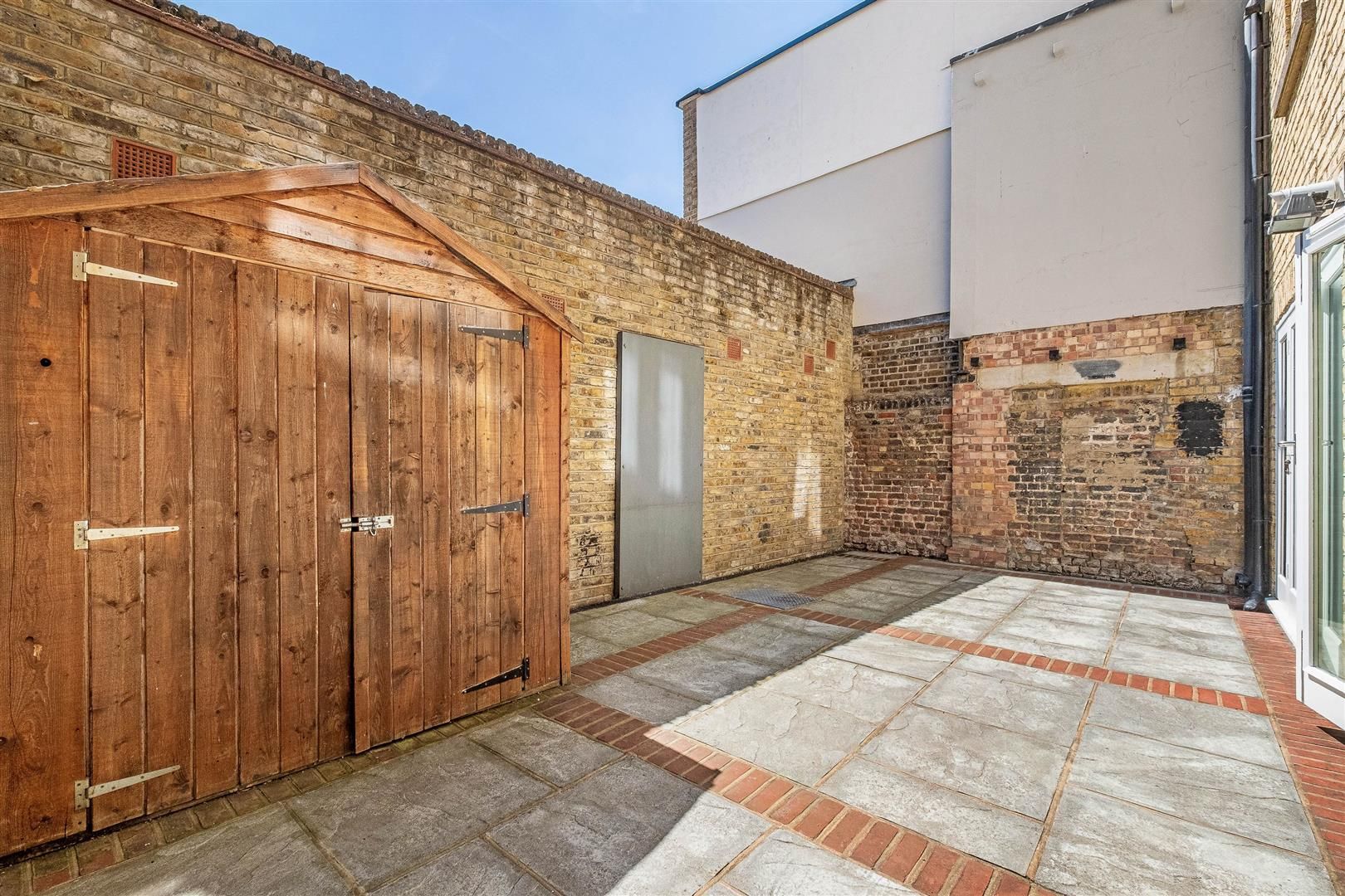 1 bed flat to rent in Roehampton High Street, London | James Anderson