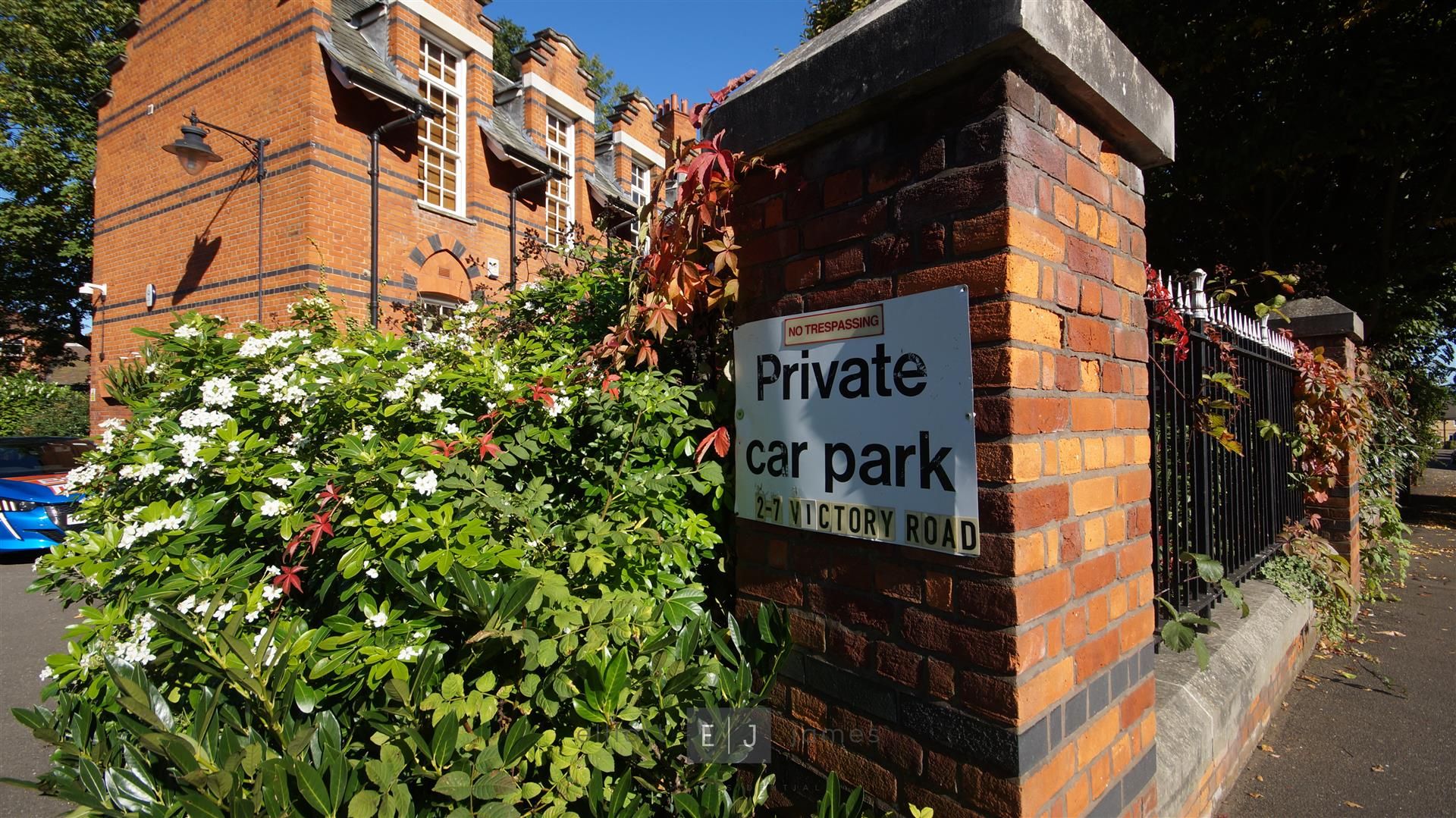 1 bed flat to rent in Clock Court, Wanstead | Elliott James - Prime ...