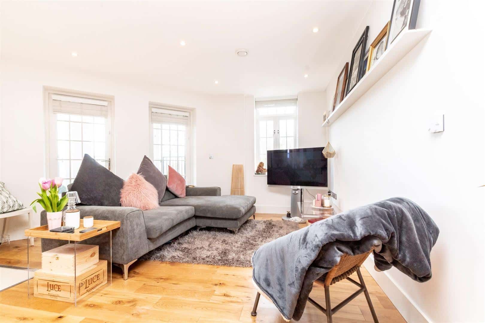 Properties to rent in Putney | James Anderson