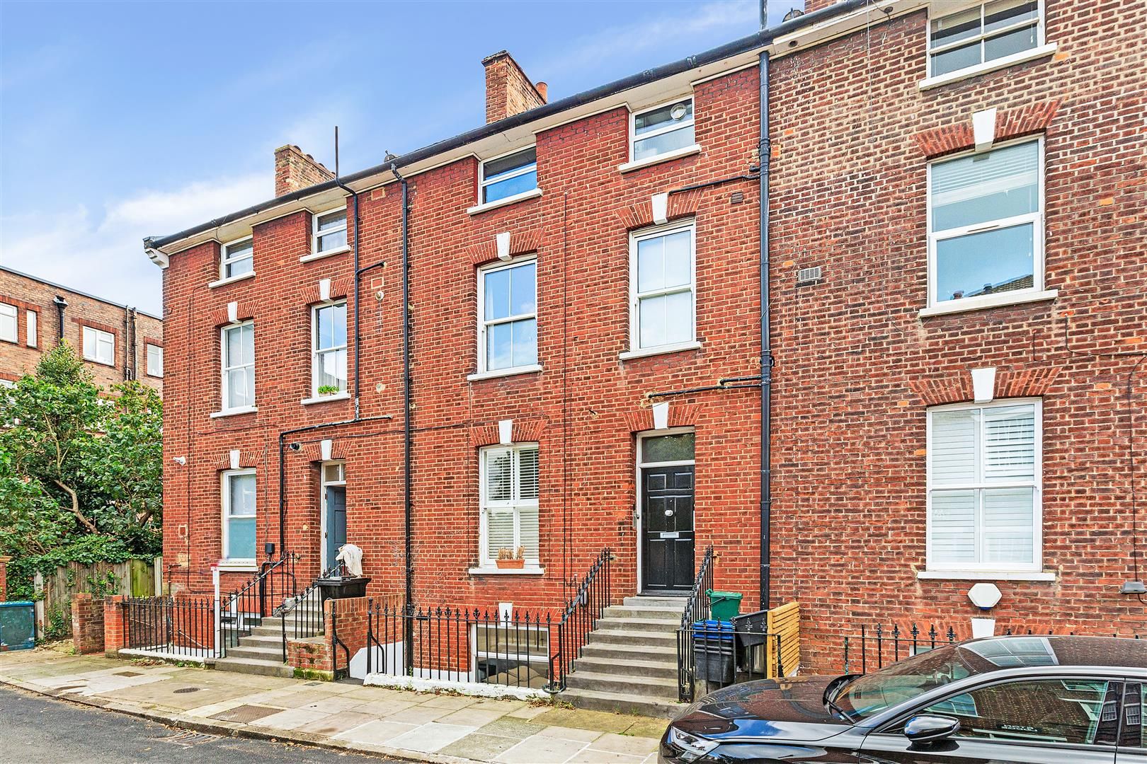 1 bed flat for sale in Rosemary Terrace, East Sheen, SW14 | James Anderson