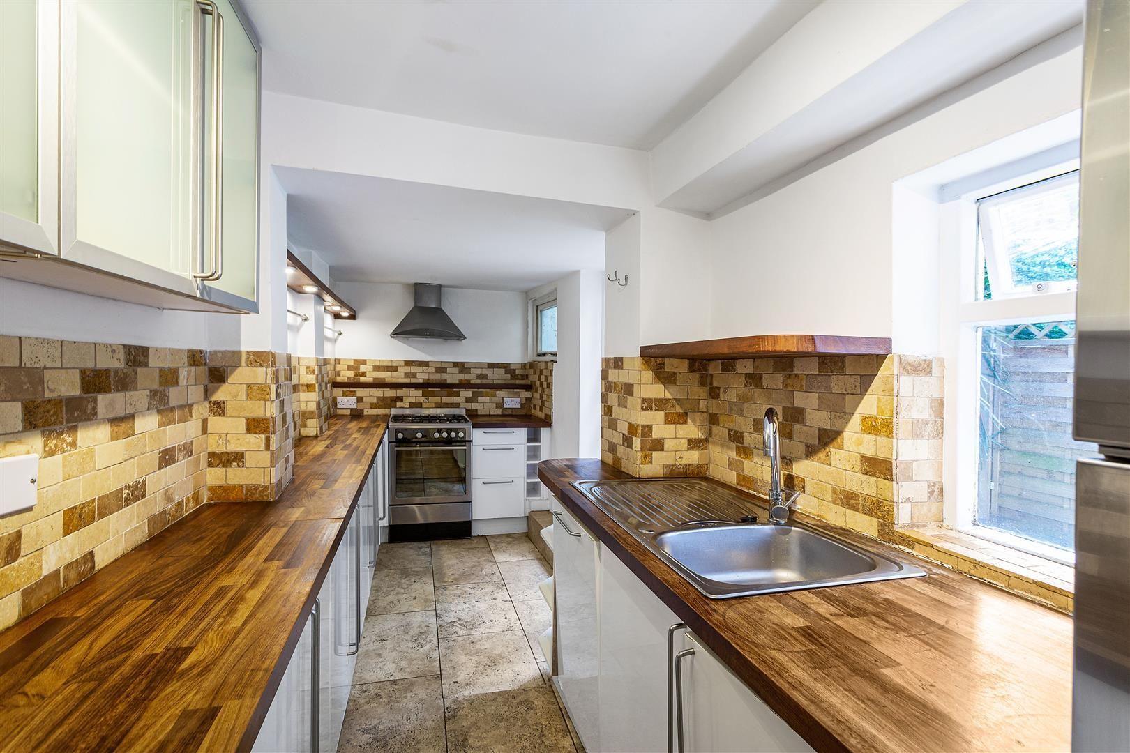 Properties to rent in Putney | James Anderson